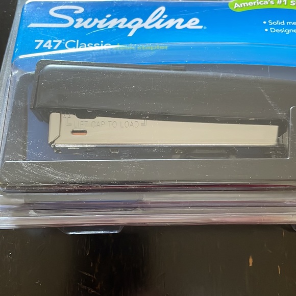 Office | Swingline 747 Classic Desk Stapler | Poshmark